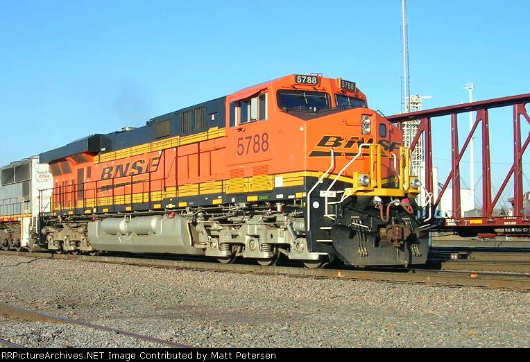 BNSF 5788